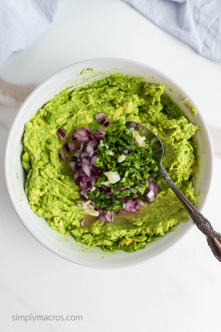 Easy Guacomole Recipe - Simply Macros