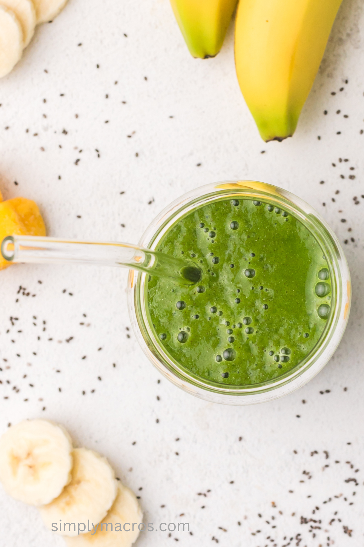 Kale Smoothie with Mango & Banana! - Simply Macros