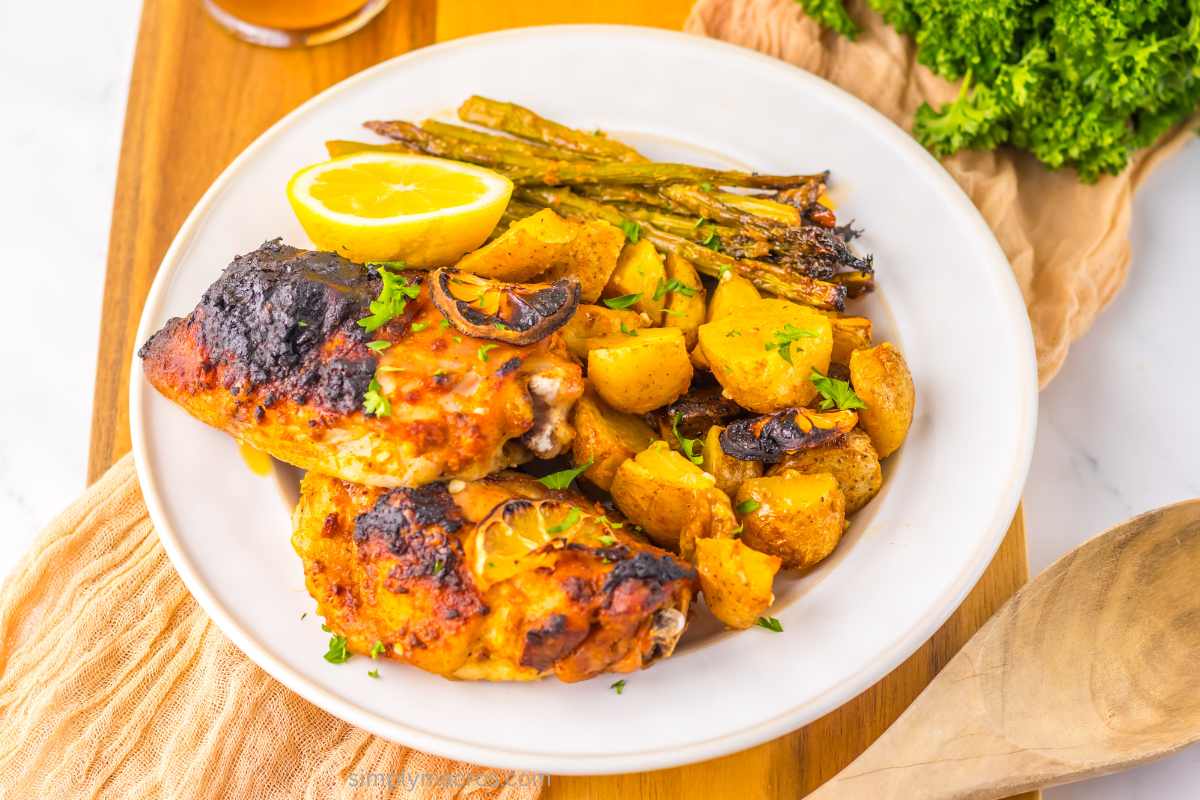 Lemon Garlic Chicken Recipe - Simply Macros